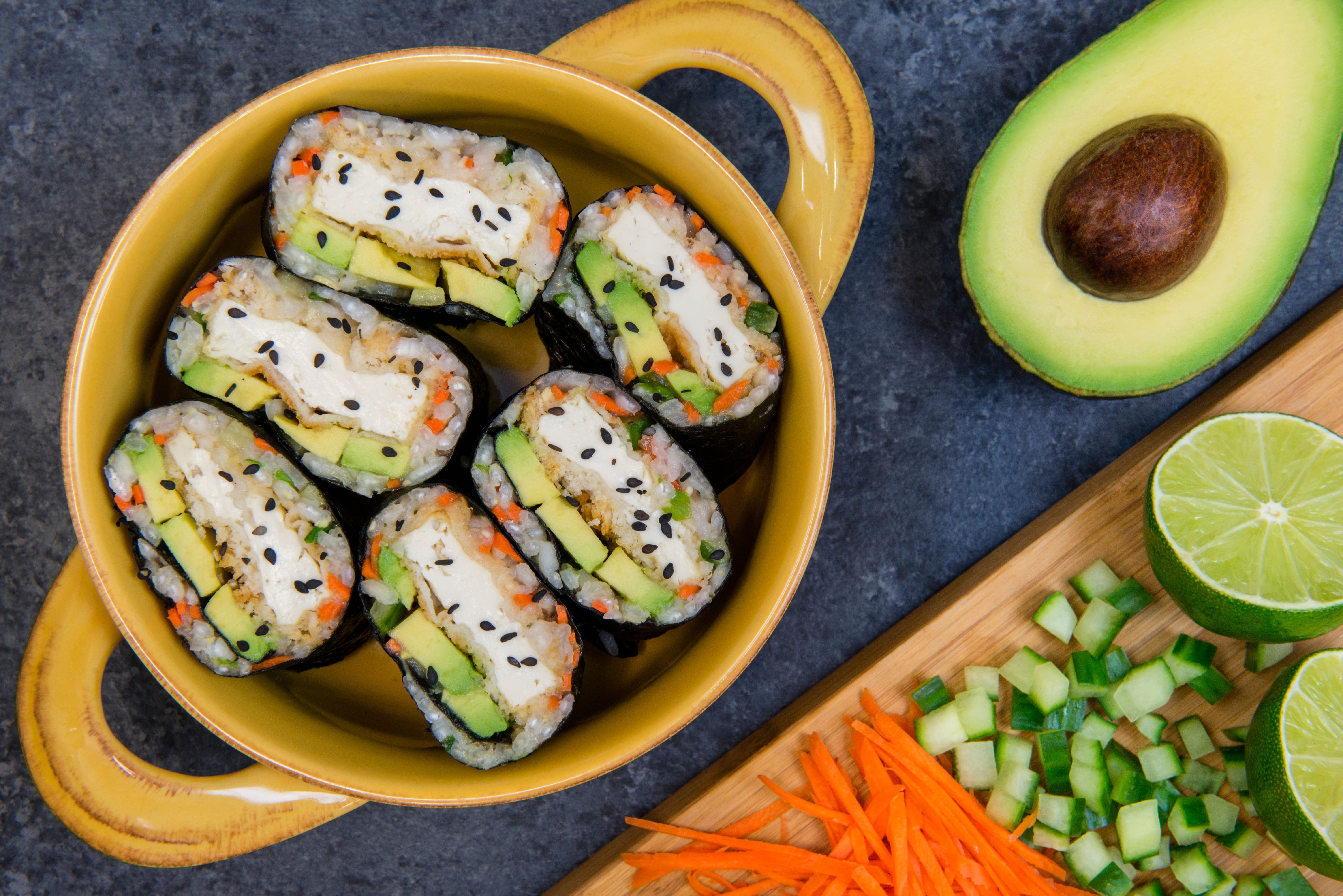 Aguacate: El ingrediente imprescindible para disfrutar de un buen sushi